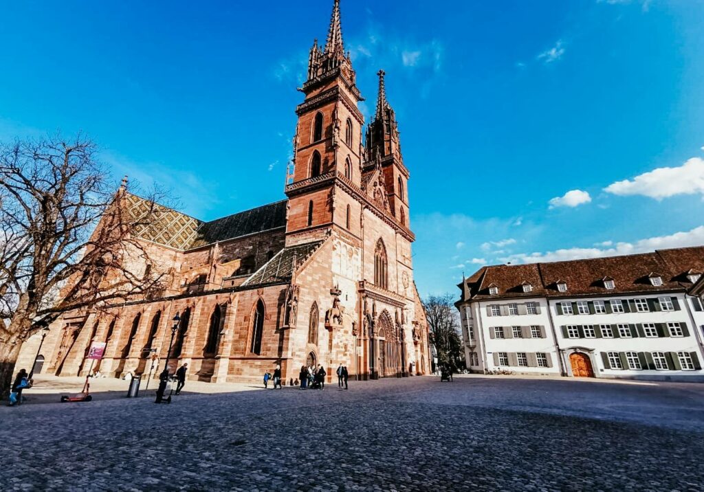 5 REASONS WHY IT'S WORTH VISITING BEAUTIFUL BASEL, SWITZERLAND. A ...