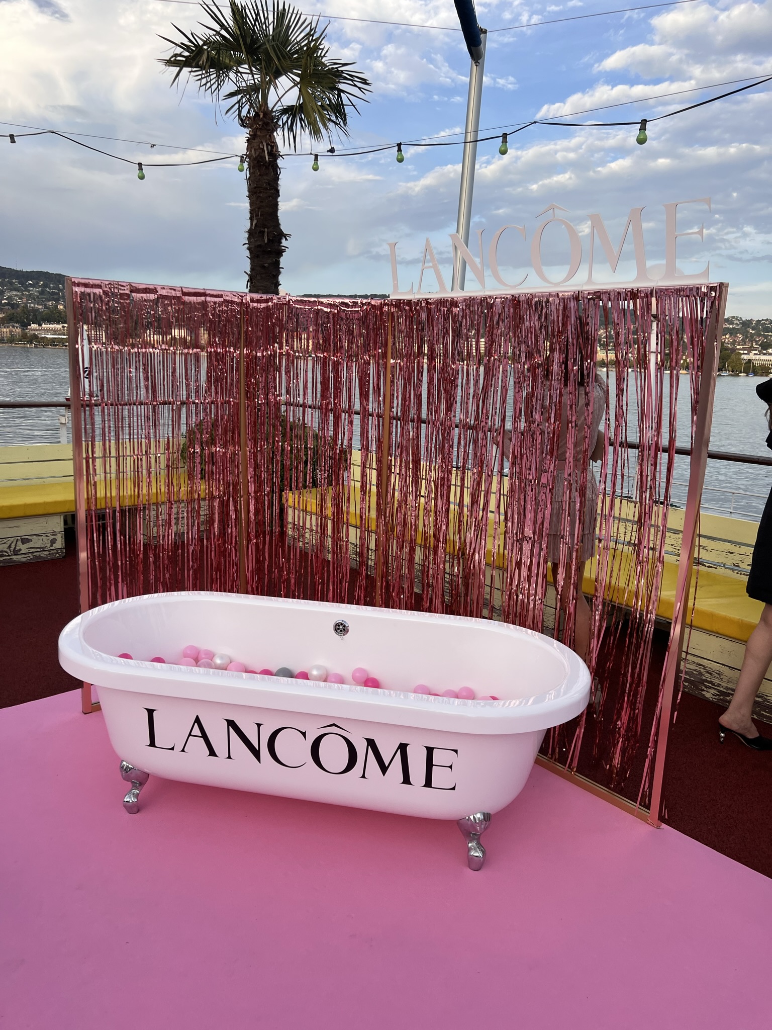 The Iconic La Vie Est Belle Eau De Parfum From Lancôme Is Celebrating ...
