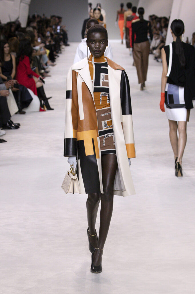 FENDI WOMENSWEAR COLLECTION - SS24 During MFW. COMFORT, LUXURY AND ...