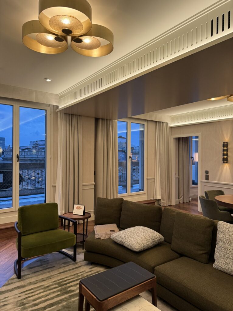 Unveiling The Elegance Of The Recently Opened Mandarin Oriental Savoy ...