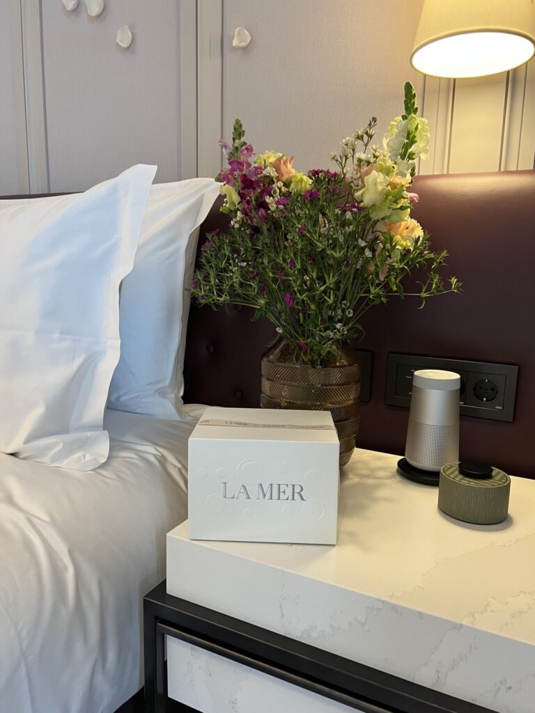 La Mer : 12 Things You Didn't Know About La Mer. Beauty Edit. » BellaZofia