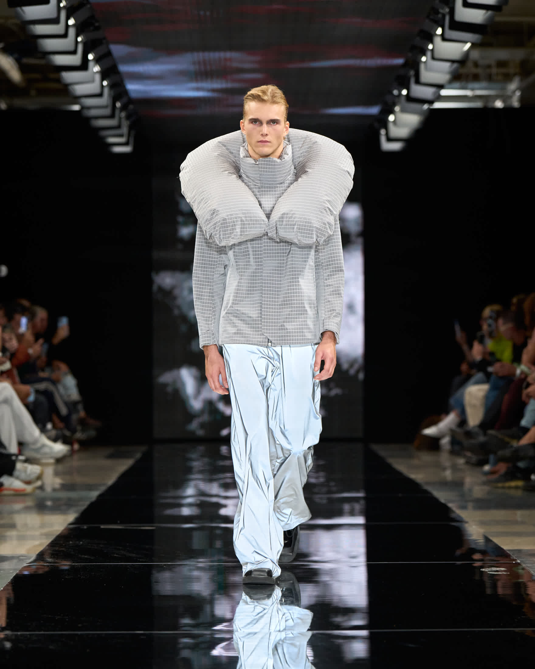 FROM QUANZHOU TO MILAN: SEPTWOLVES LEADS THE NEWBUSINESS TRAVEL FASHION ...