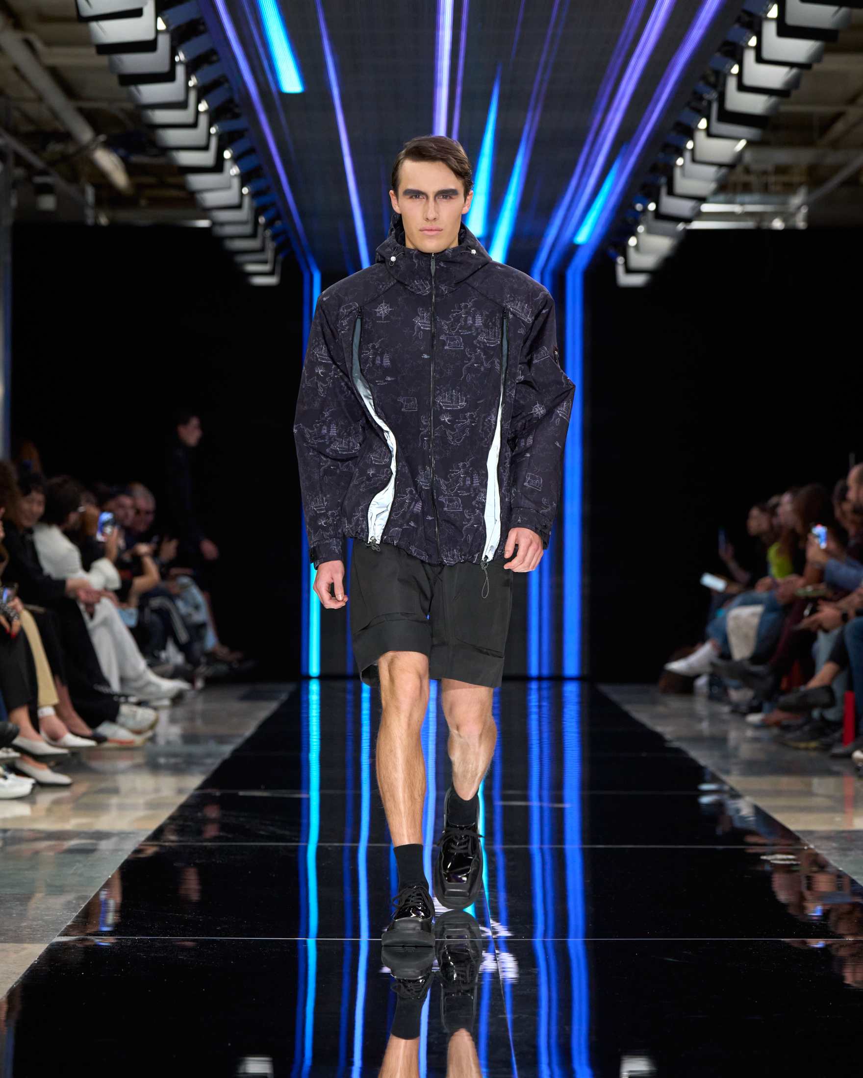 FROM QUANZHOU TO MILAN: SEPTWOLVES LEADS THE NEWBUSINESS TRAVEL FASHION ...